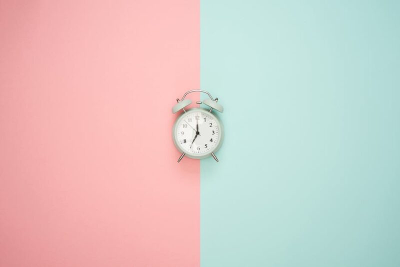 The Ultimate Guide to Choosing an Employee Time Clock Software - TimeTrakGO